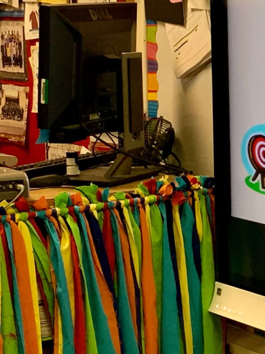 15 Organized Classroom Hacks That Will Transform Your School Year - The ...